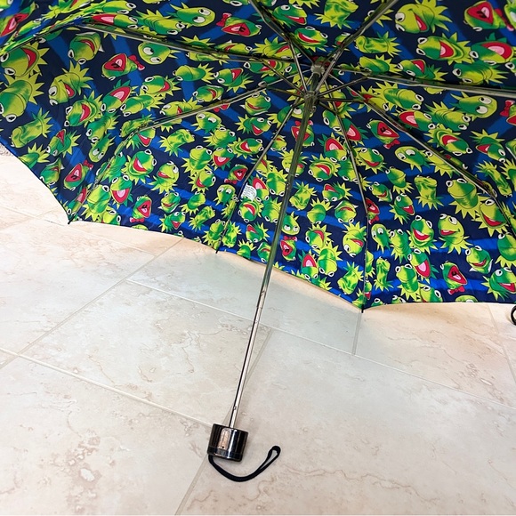 Nicole Miller | Accessories | Kermit The Frog Umbrella By Nicole Miller ...